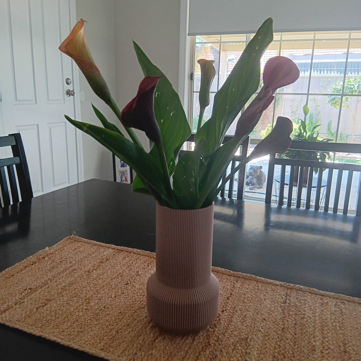 Niza Vase – Vessela